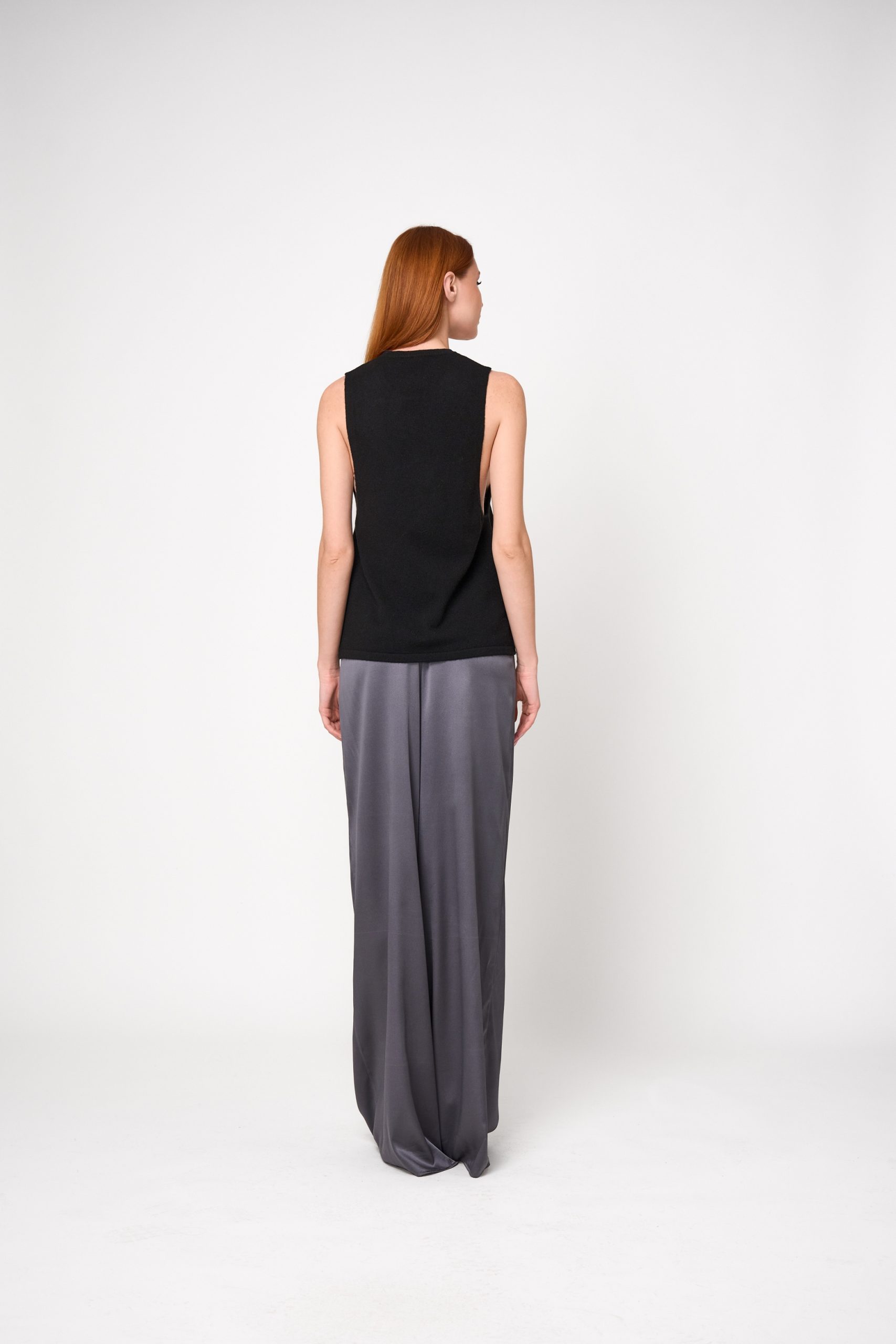 Cashmere Deep Armhole Vest - Laura Hîncu